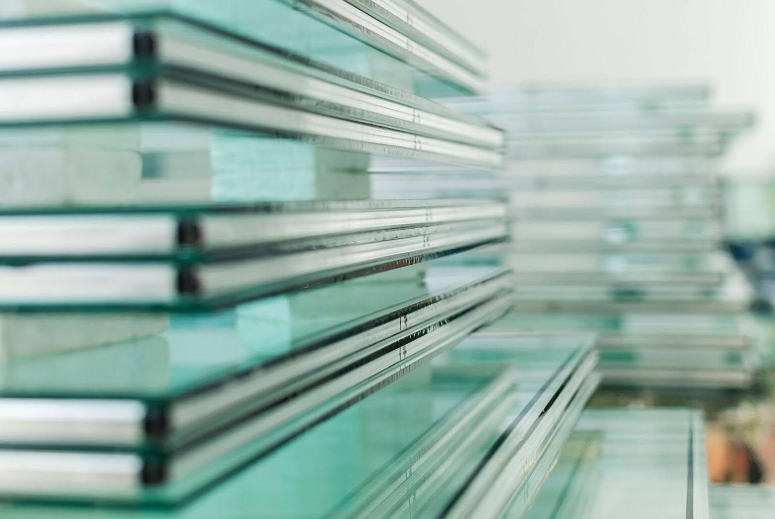 9 Different Types of Glass | Murray Glass